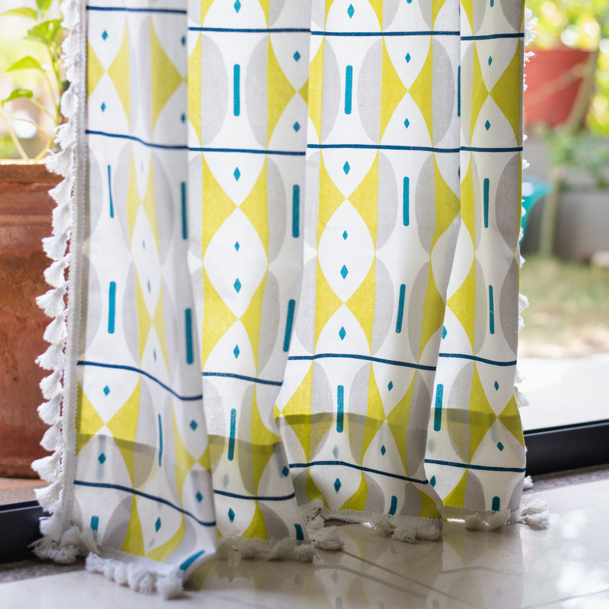 The Art of Curtain Installation: Transform Your Space with Style and ...