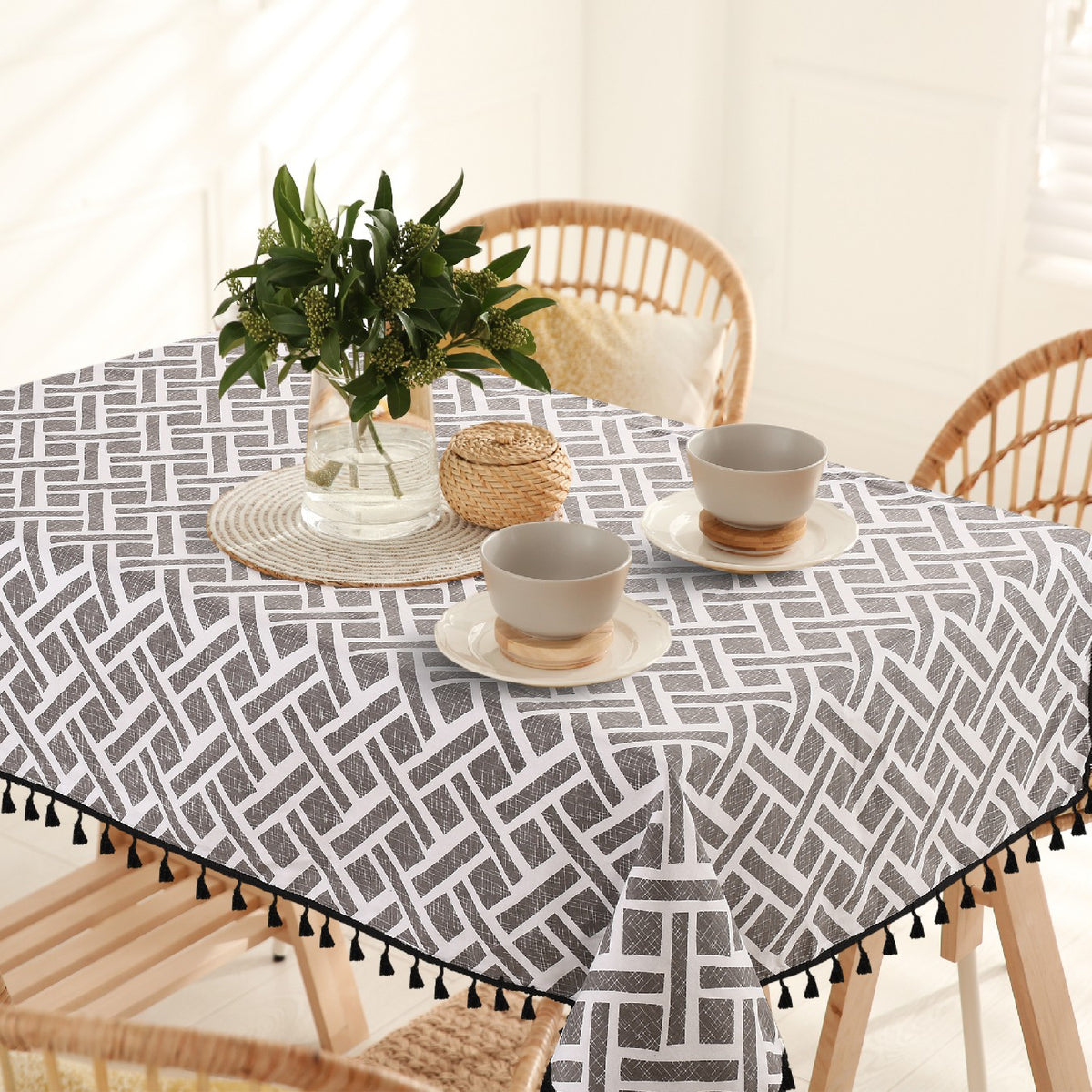The Art of Table Covers: From Functionality to Aesthetic Appeal | Urban ...